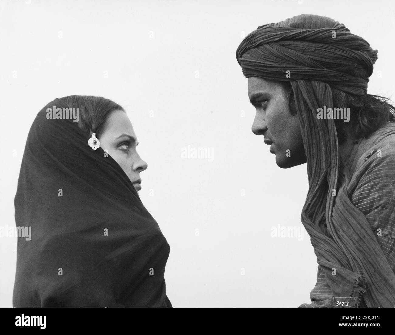 Leigh Taylor-Young, David De Keyser in "The Horsemen" 1970#Leigh Taylor ...