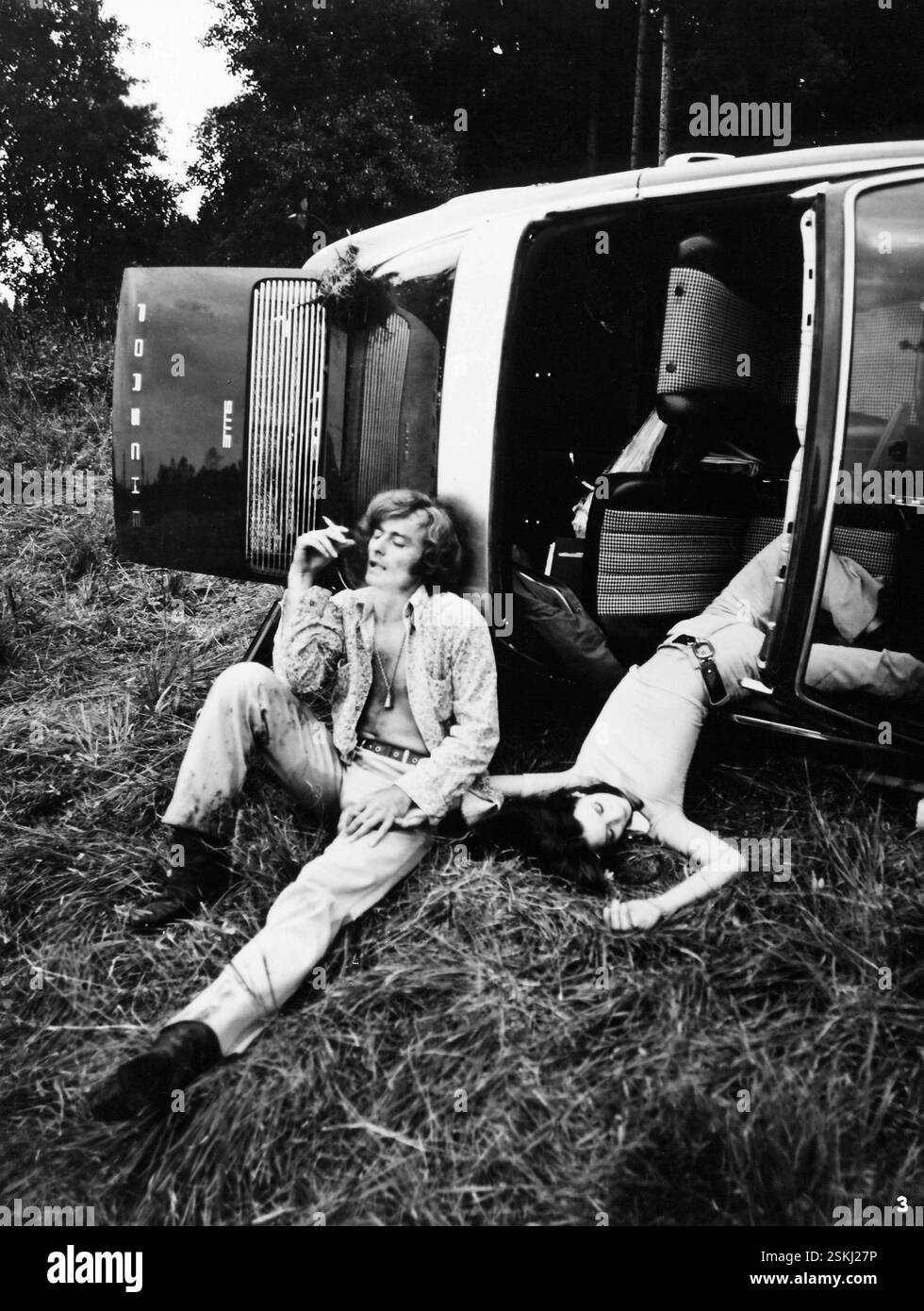 Jochen Richter, Iris Berben in "Stehaufmaedchen" 1970#Jochen Richter ...