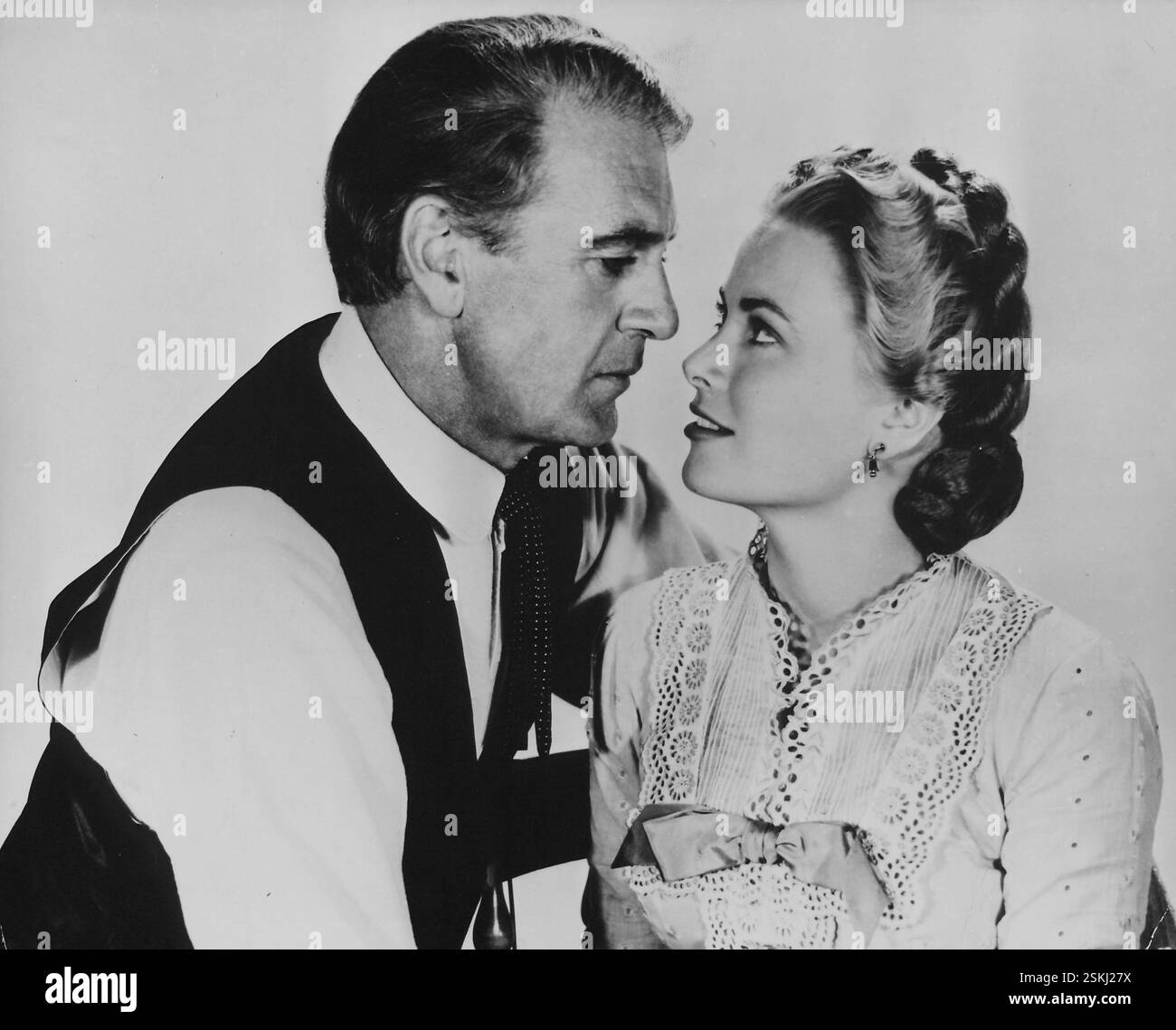 Cary Cooper, Grace Kelly in "High Noon" 1952#Cary Cooper, Grace Kelly ...