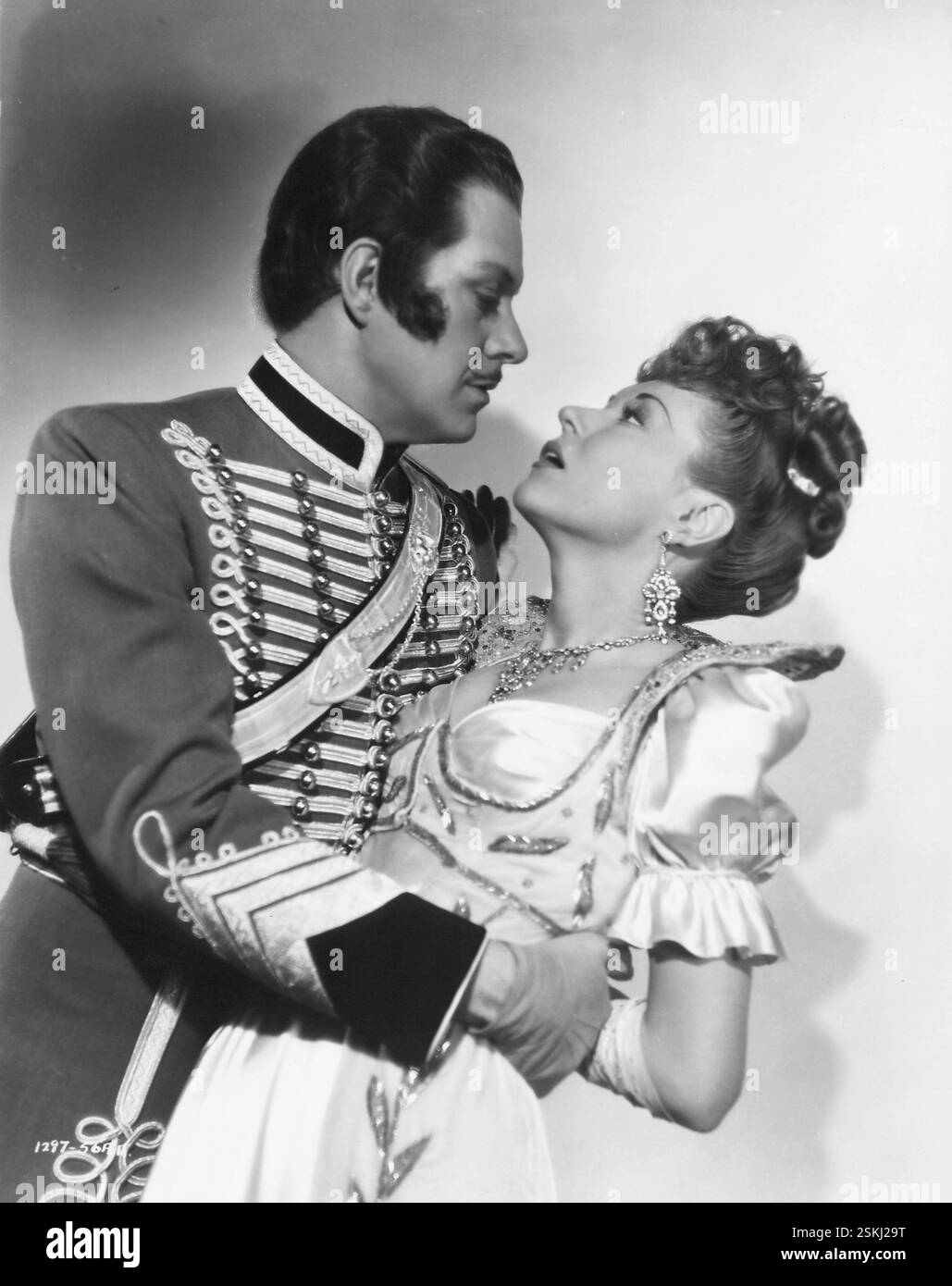 Nelson Eddy, Susanna Foster in "The Phantom of the Opera" 1943#Nelson ...