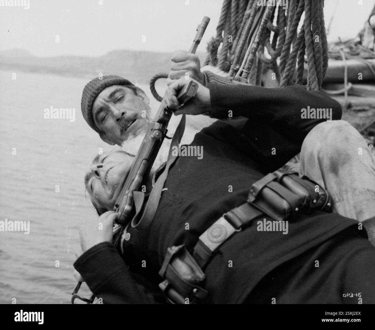 Anthony Quinn in "The Guns of Navarone" 1961#Anthony Quinn in "The Guns ...