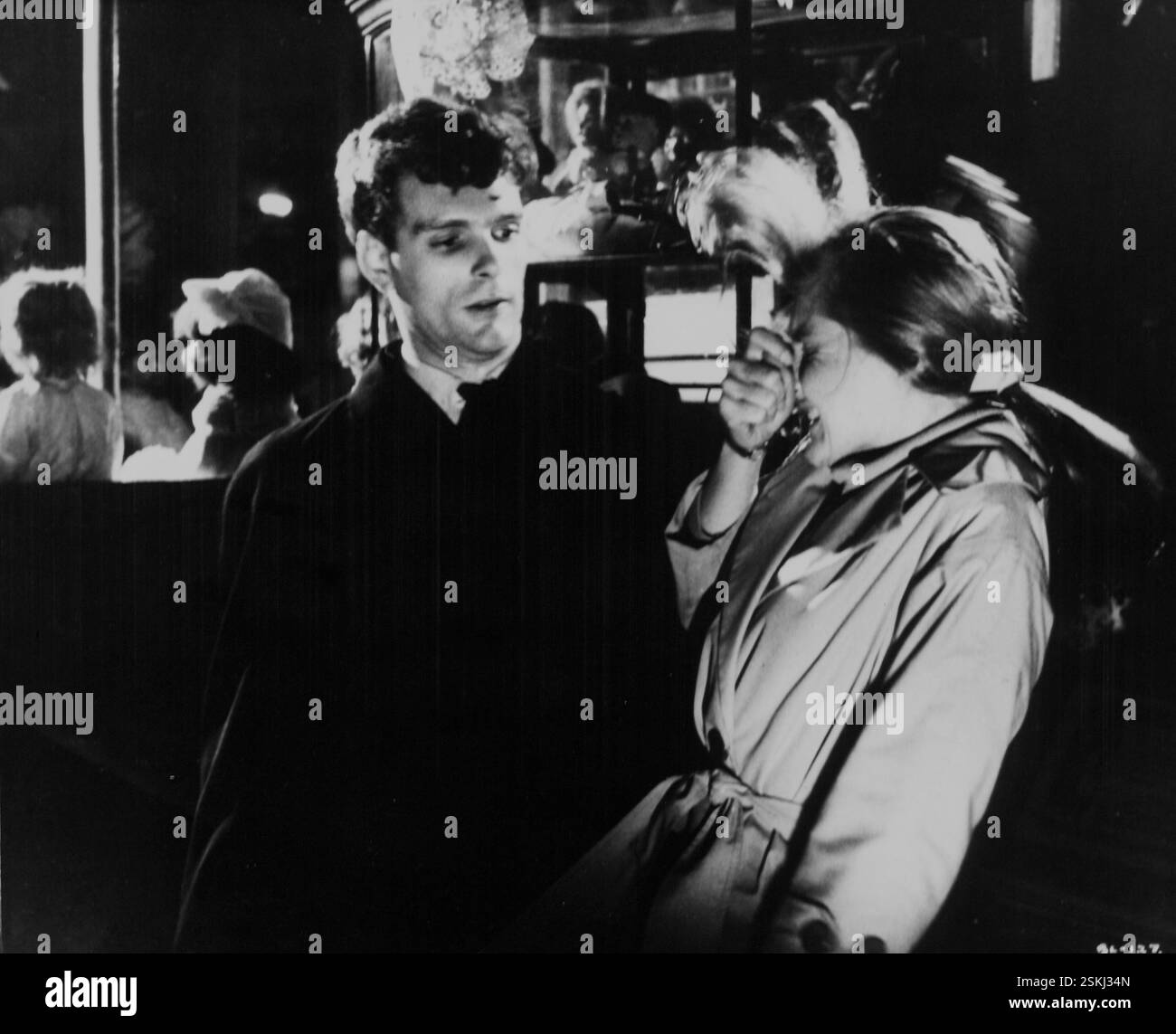 Keir Dullea, Carol Lynley in "Bunny Lake is Missing" 1965#Keir Dullea ...