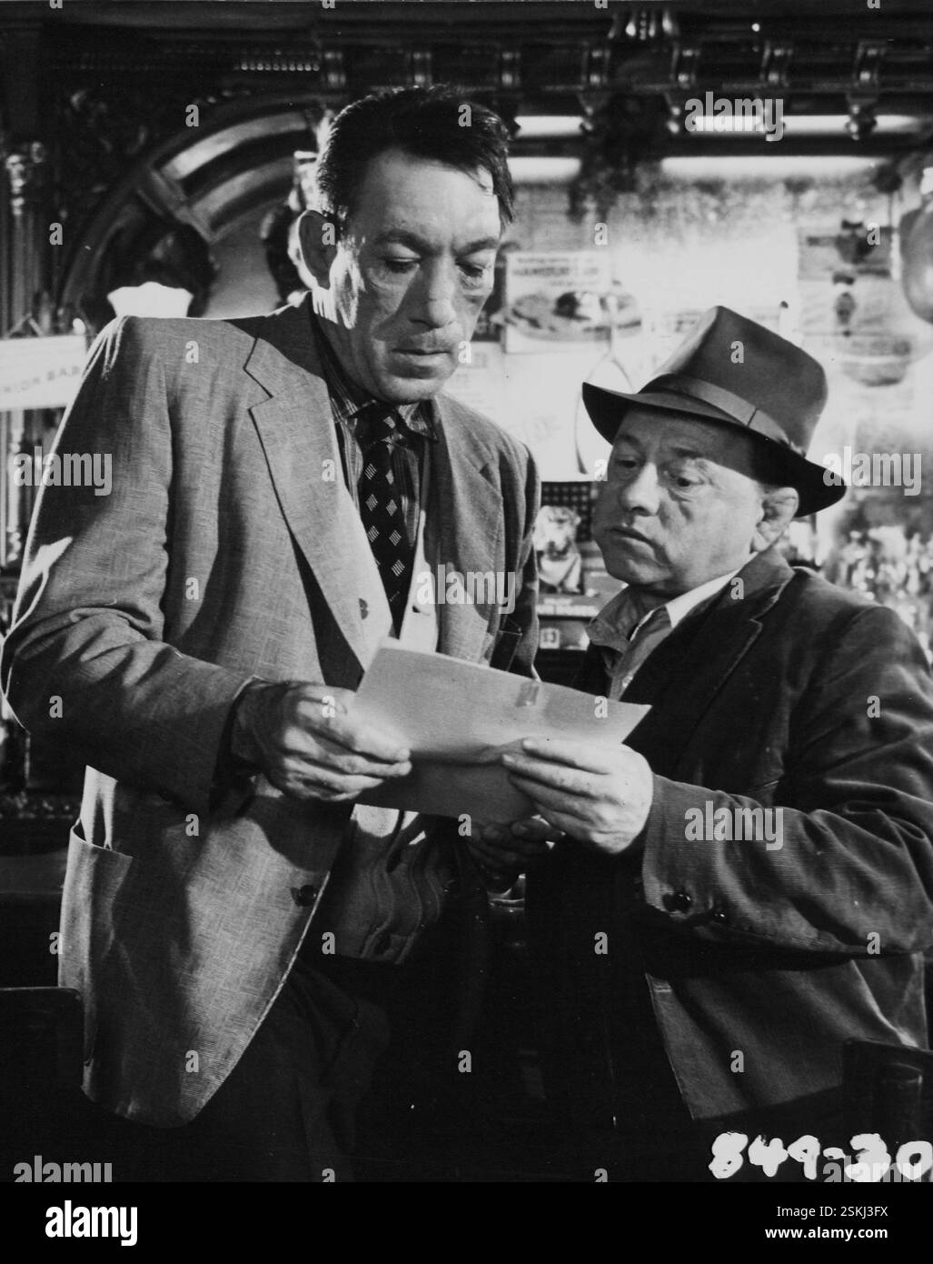 Anthony Quinn, Mickey Rooney in "Requiem for a Heavyweight" 1962# ...