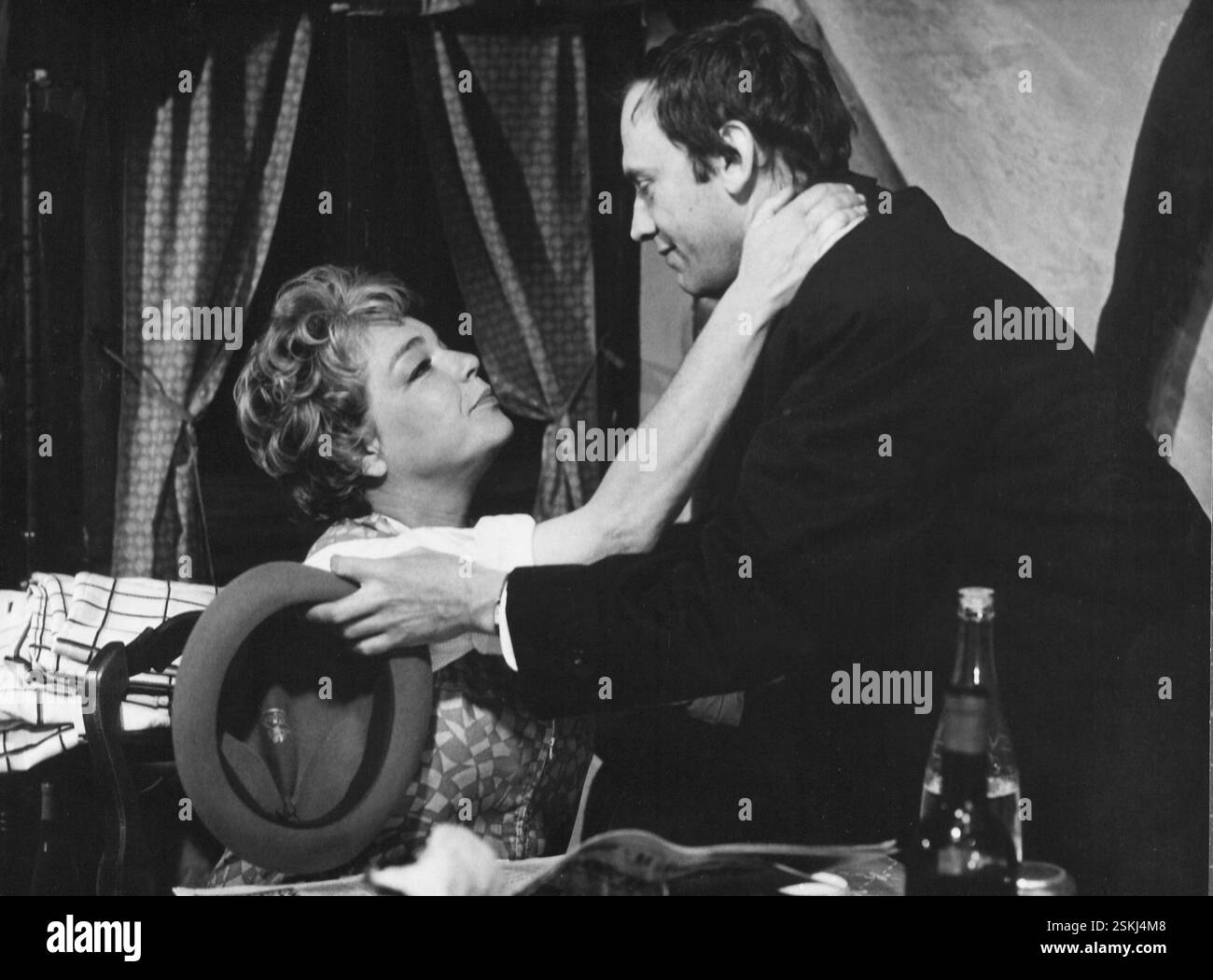 Simone Signoret, Jean-Louis Trintignant in "L'Americain" 1969#Simone ...