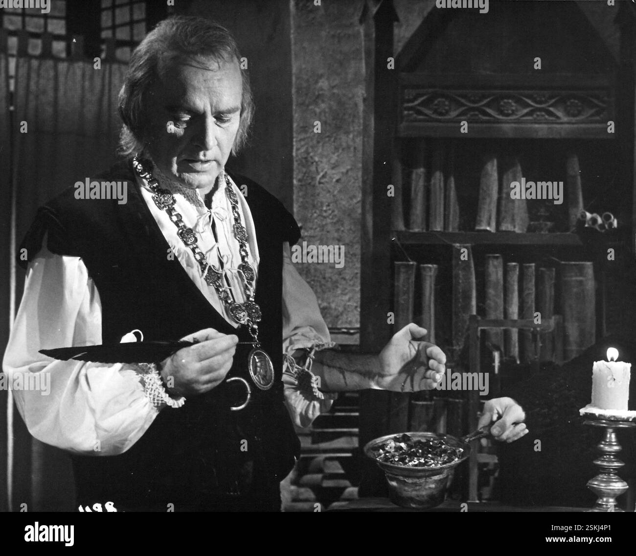 Richard Burton in "Doctor Faustus" 1968#Richard Burton in "Doctor Faustus" 1968- RDB BY DUKAS ...