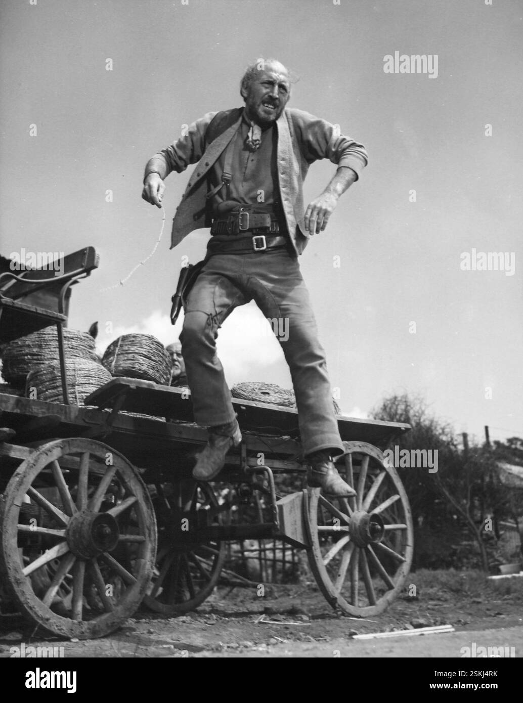 Lionel Jeffries in "The Hellions" 1962#Lionel Jeffries in "The Hellions ...