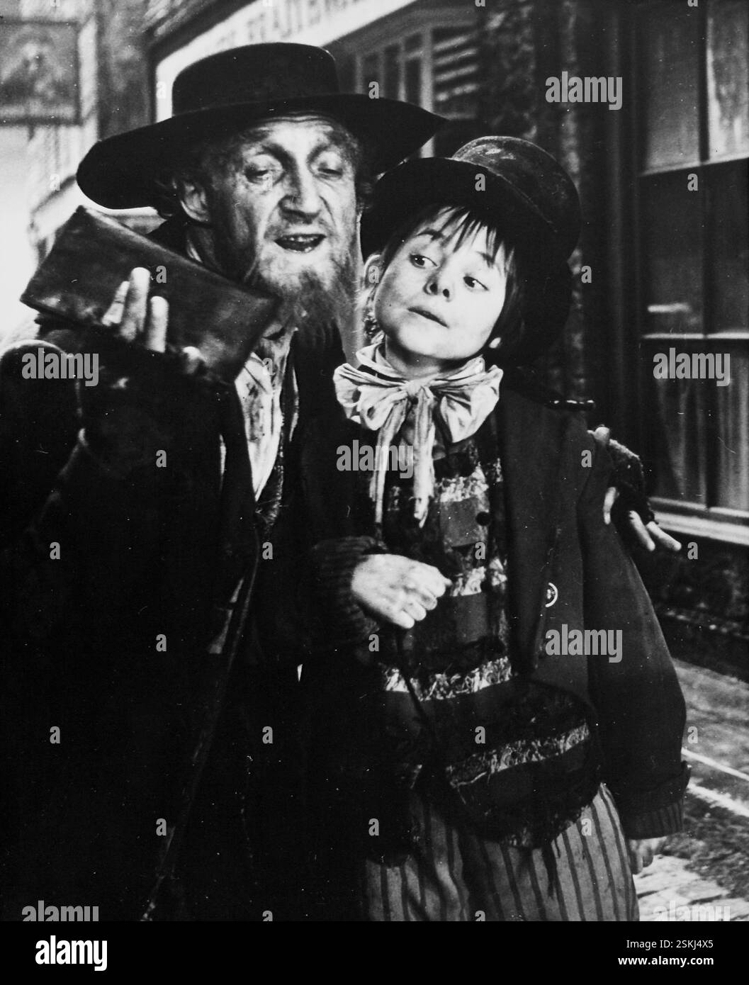 Ron Moody, Jack Wild in "Oliver" 1968#Ron Moody, Jack Wild in "Oliver ...