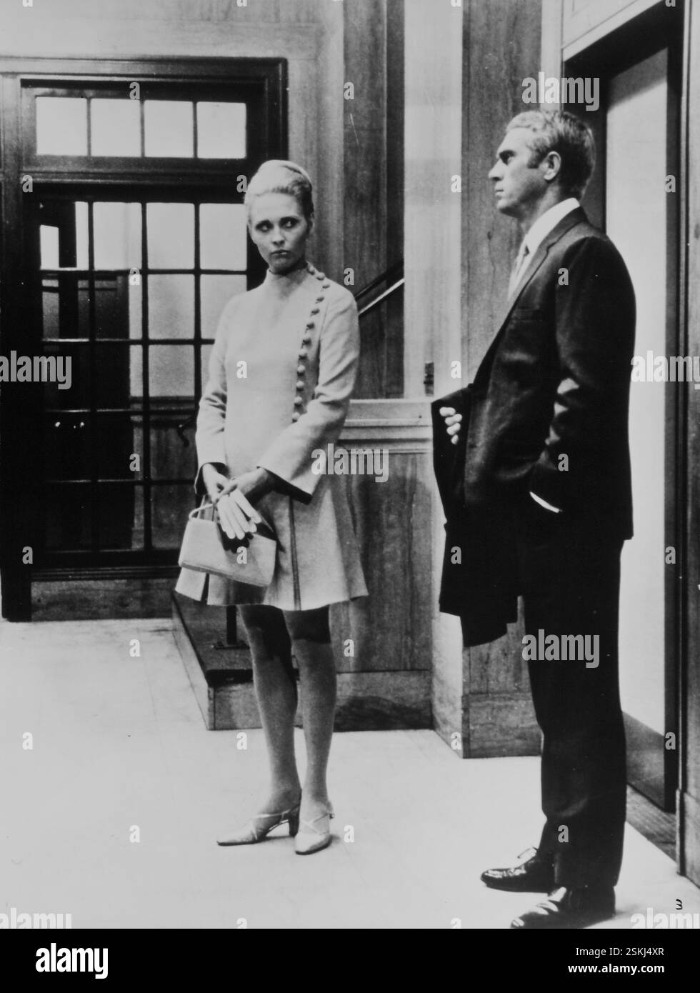Faye Dunaway, Steve Mc Queen in "The Thomas Crown Affair" 1968#Faye ...