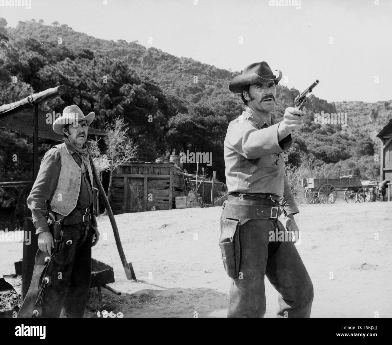 Dennis Weaver, James Garner in "Sledge" 1970#Dennis Weaver, James ...