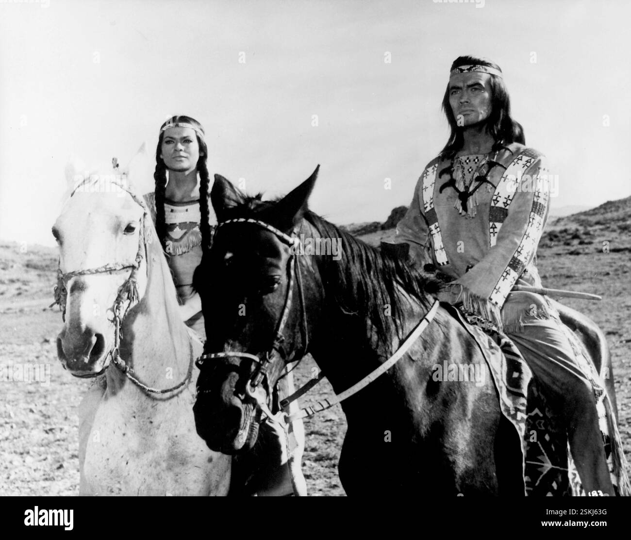 Marie Versini, Pierre Brice in "Winnetou und sein Freund Old Firehand ...