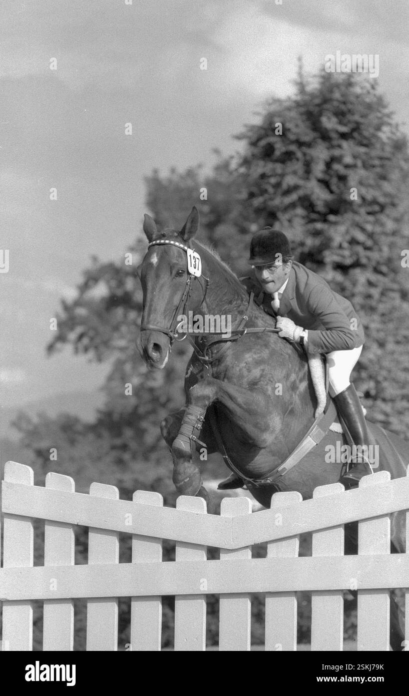 CSIO Luzern 1974: Hans-Günter Winkler auf Torphy#CSIO Lucerne 1974 ...