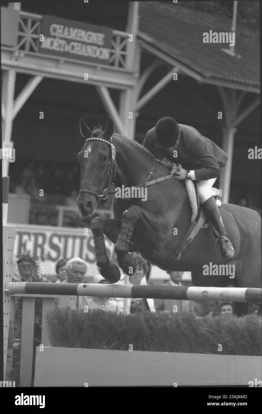CSIO Luzern 1974: Hans-Günter Winkler auf Torphy#CSIO Lucerne 1974 ...