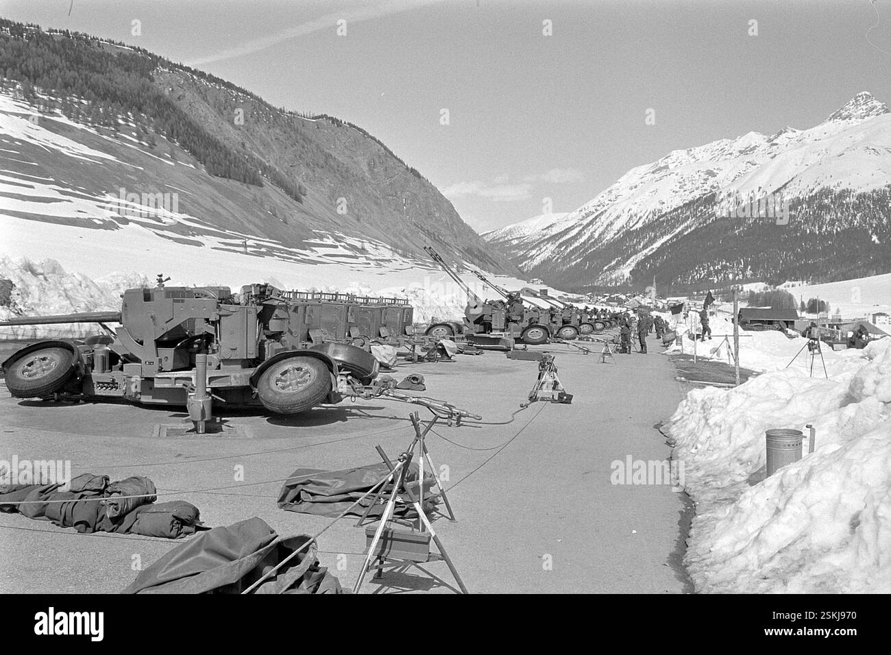 Flab-RS 31--- Flab-Schiessplatz S-chanf im Engadin 1975#Flab firing ...
