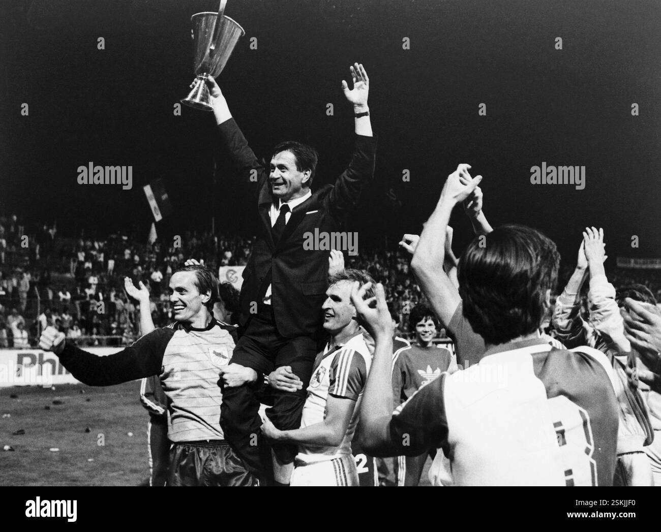 Action celebrating final Black and White Stock Photos & Images - Alamy