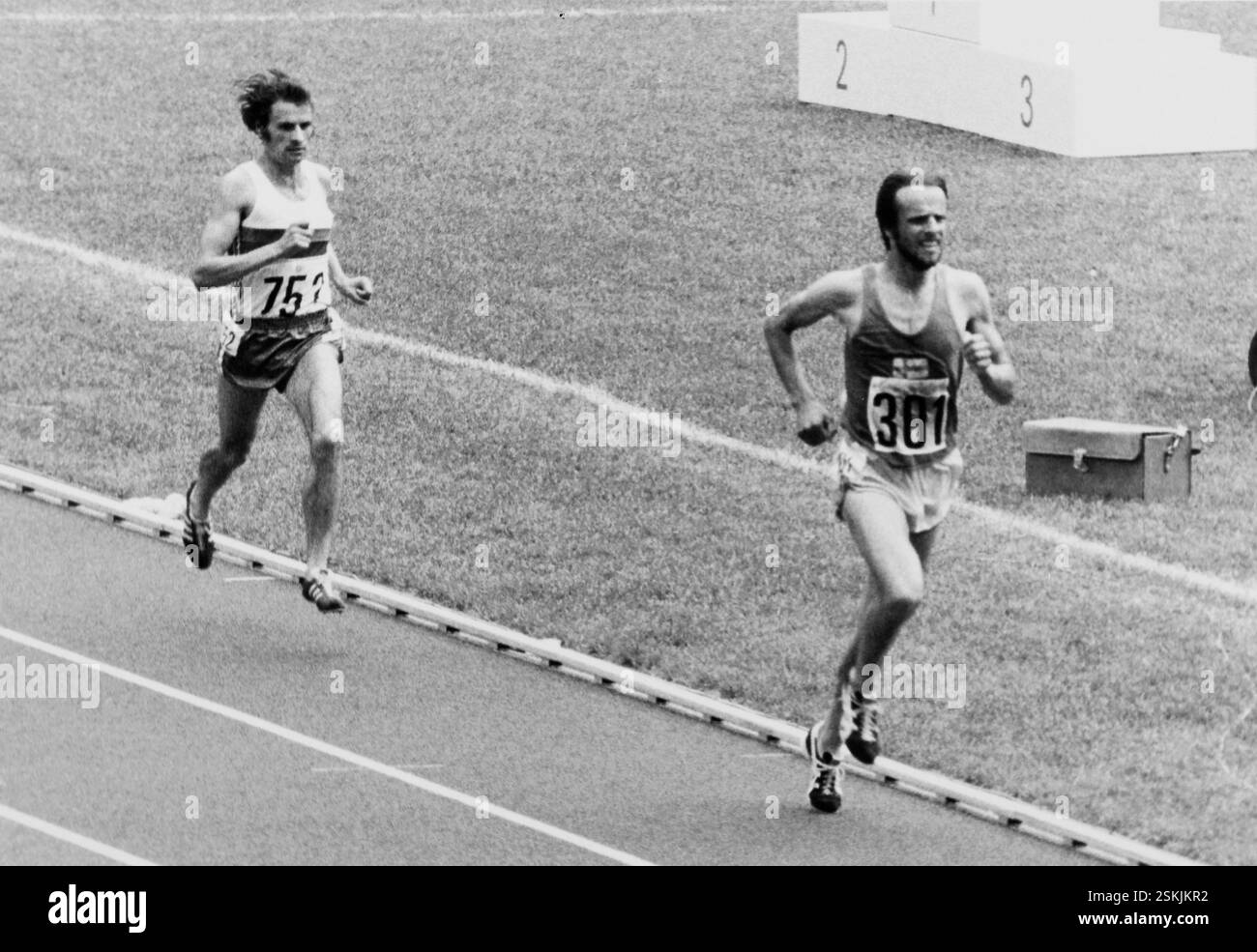 Olympische Spiele Montreal 1976, Finale 10'000m: Lasse Viren siegt vor ...