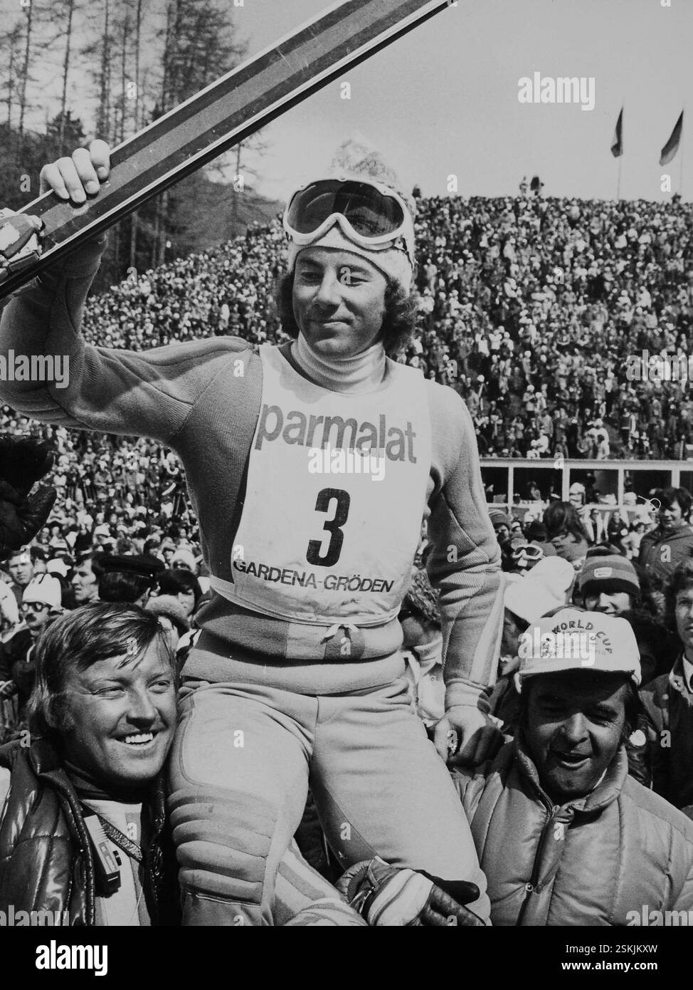 Val gardena skiing Black and White Stock Photos & Images - Alamy
