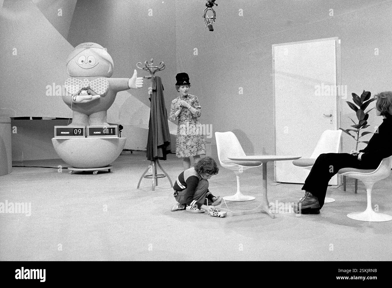 Teleboy-Sendung 1974: Stephanie Glaser#Television Program Teleboy 1974 ...