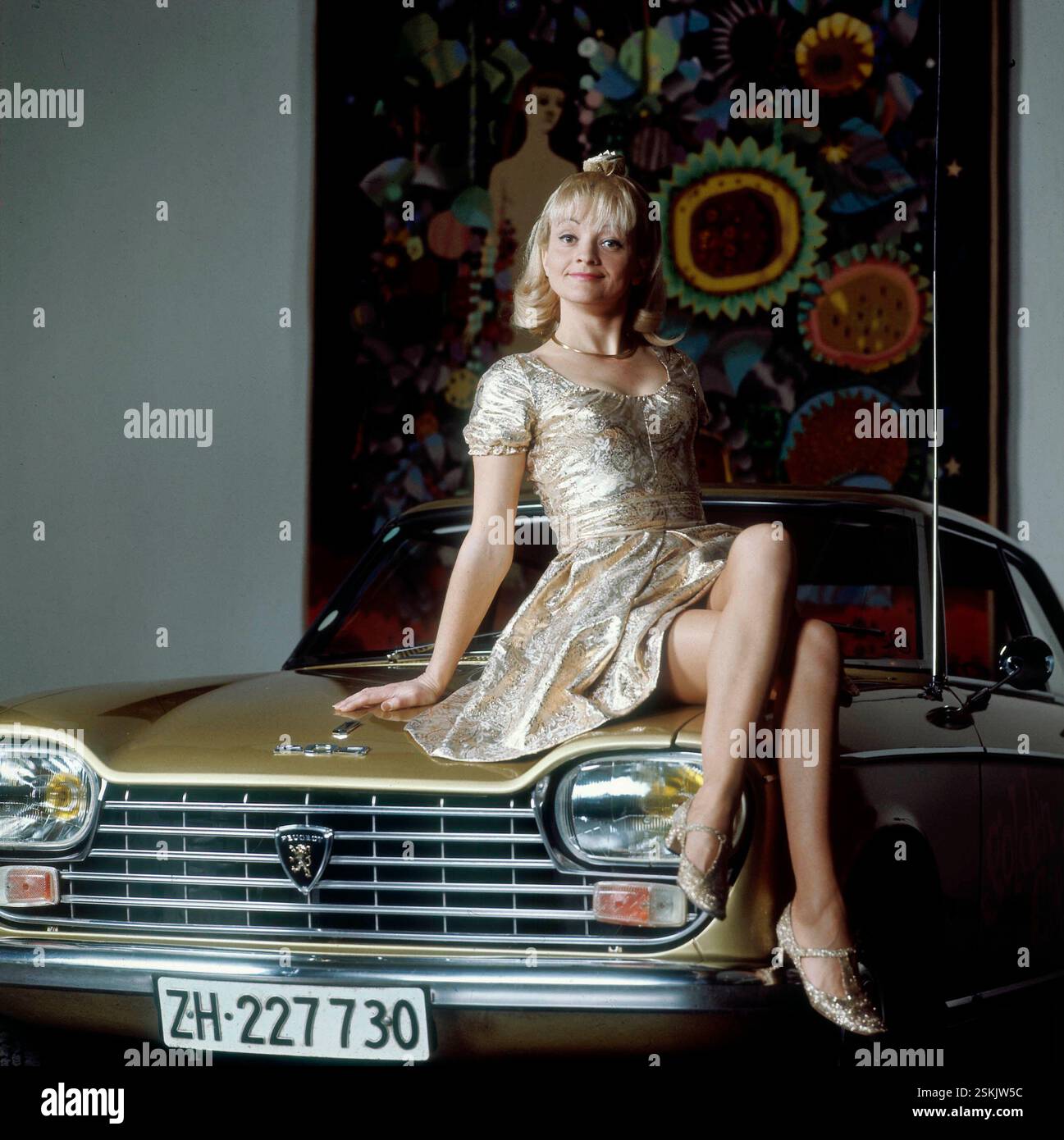 Ines Torelli auf Peugeot 204#Ines Torelli on Peugeot 204 Stock Photo ...