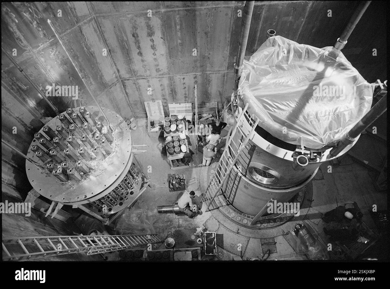 Kernkraftwerk Beznau im Bau, Reaktorgrube 1968#Beznau nuclear ...
