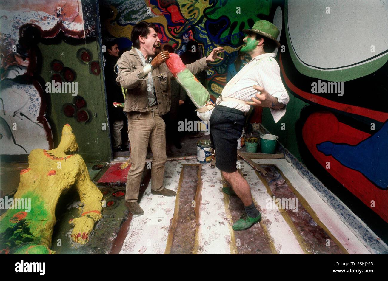 Kurt L. Metzler und Toni Portmann im Atelier, 1967#Kurt L. Metzler and ...