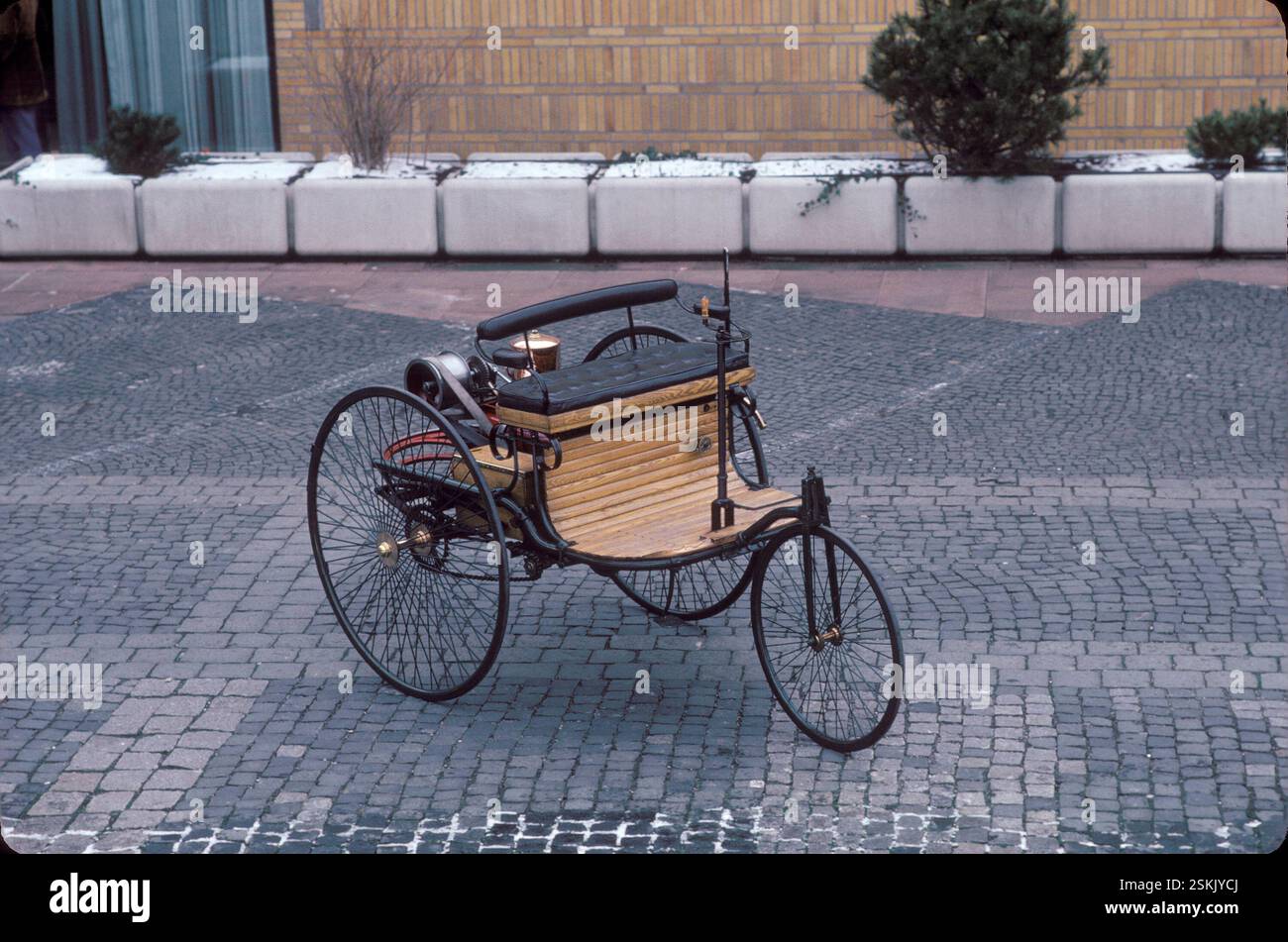 Mercedes Patent Motorwagen, Genf 1983#Mercedes Patent Motorwagen ...