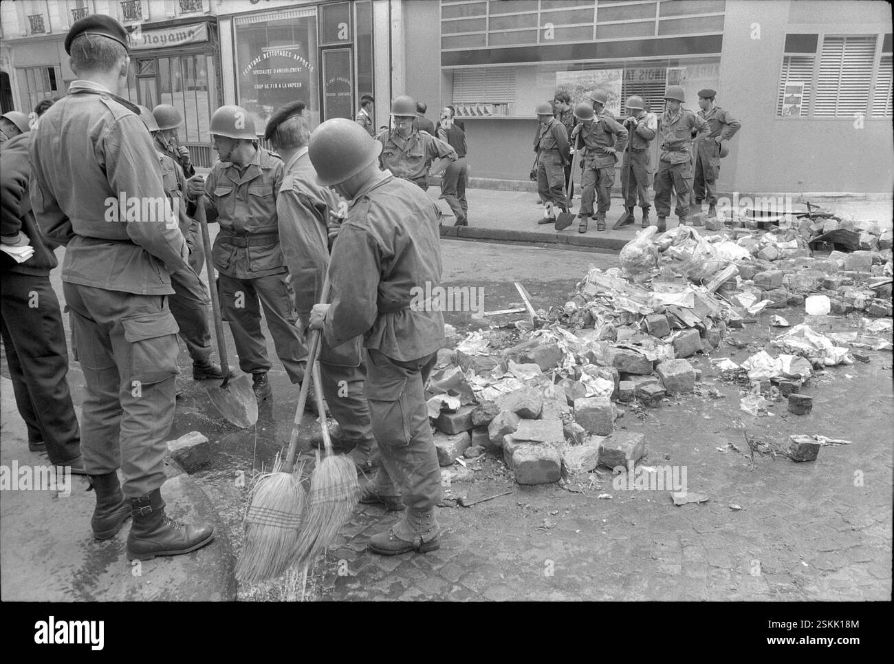 Feature stones Black and White Stock Photos & Images - Alamy
