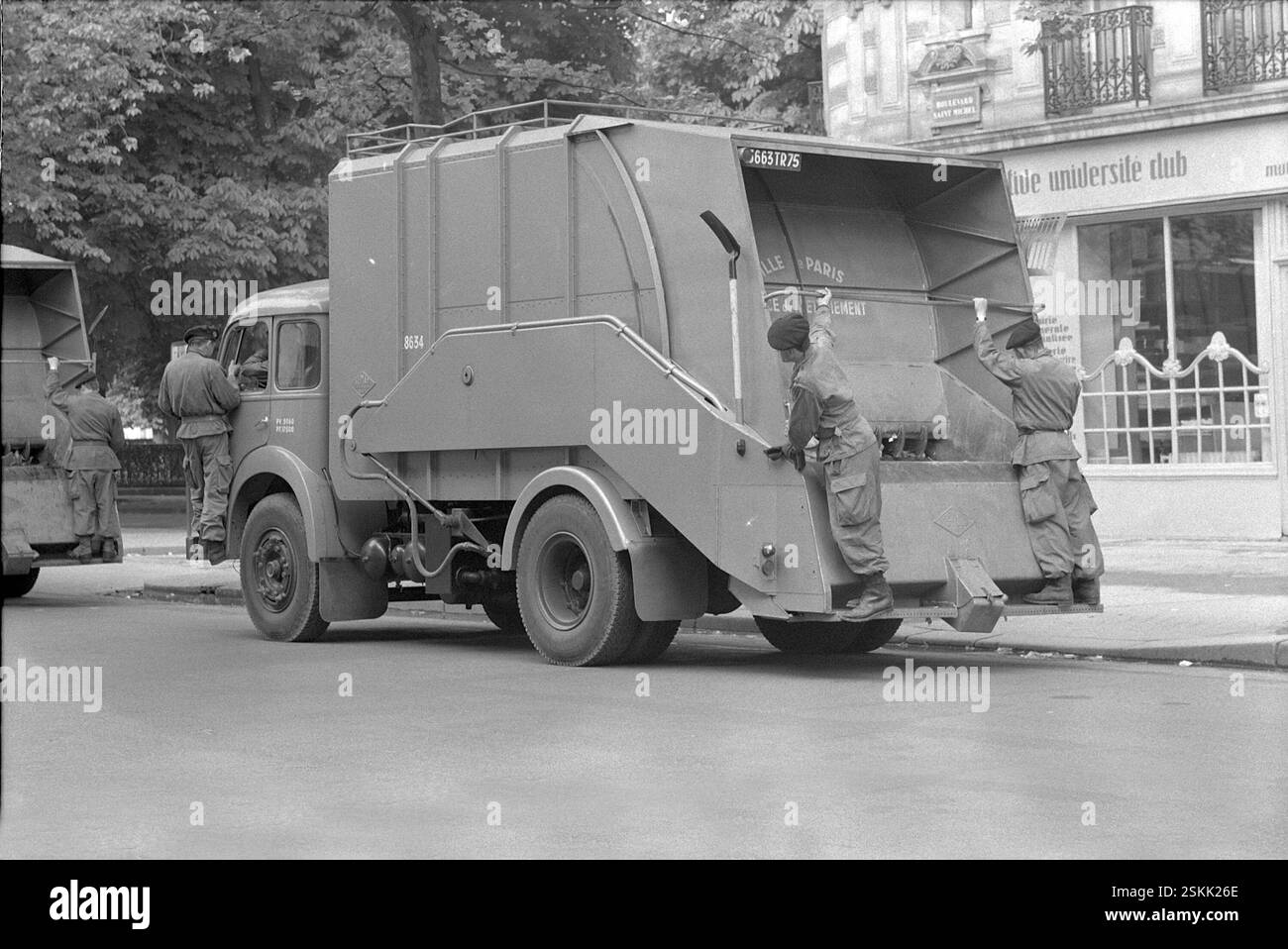 Streik der Müllmänner, Kehrichtsmänner#Strike of the dustmen, garbage ...