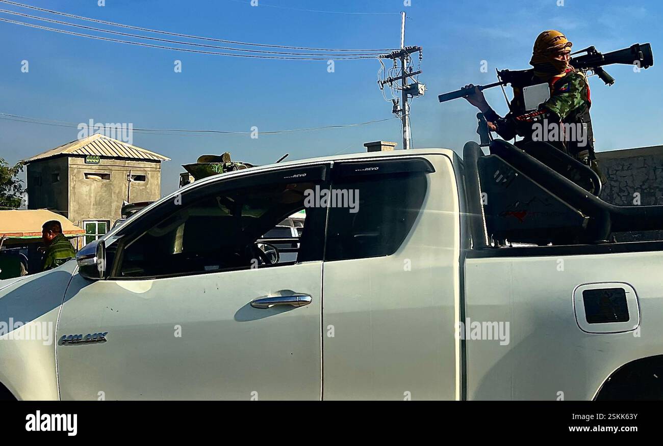 Myanmar border guard forces hi-res stock photography and images - Alamy