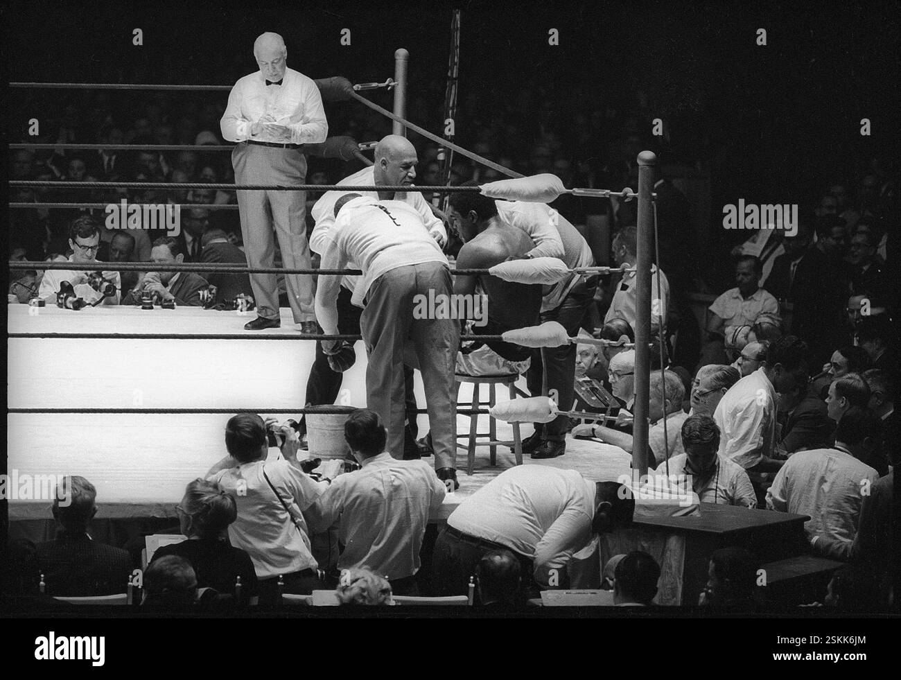 WM-Kampf Muhammad Ali gegen Ernie Terrell, Houston 1967#WC fight ...