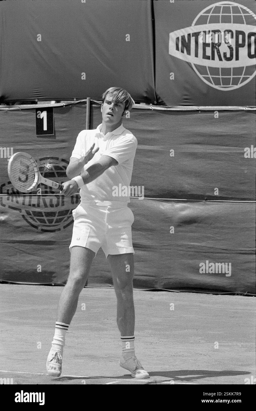 Swiss Open in Gstaad 1972: Roscoe Tanner#Swiss Open in Gstaad 1972 ...