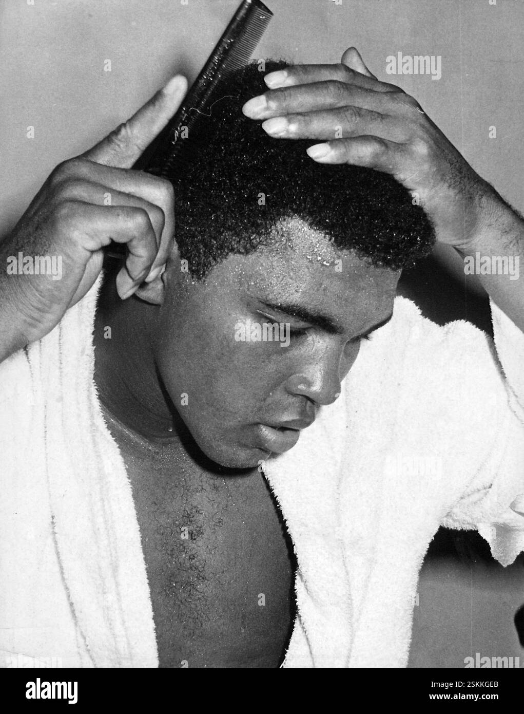 Muhammad Ali in London 1966#Muhammad Ali in London 1966- RDB BY DUKAS ...