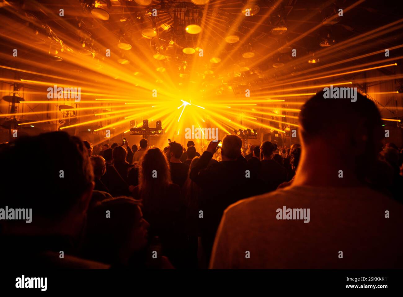 Club music concert images hi-res stock photography and images - Alamy