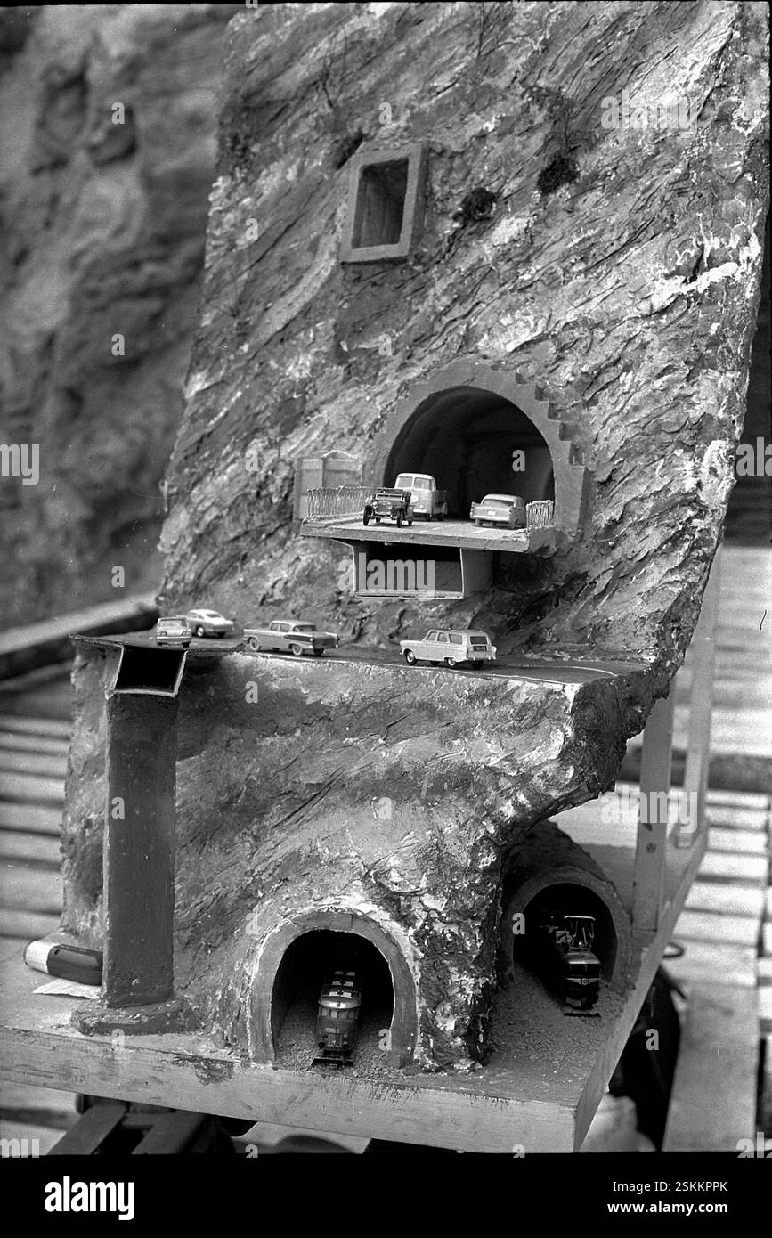 Projekt Umgehungsstrasse, Strassentunnel, Axenstrasse; Brunnen 1964# ...