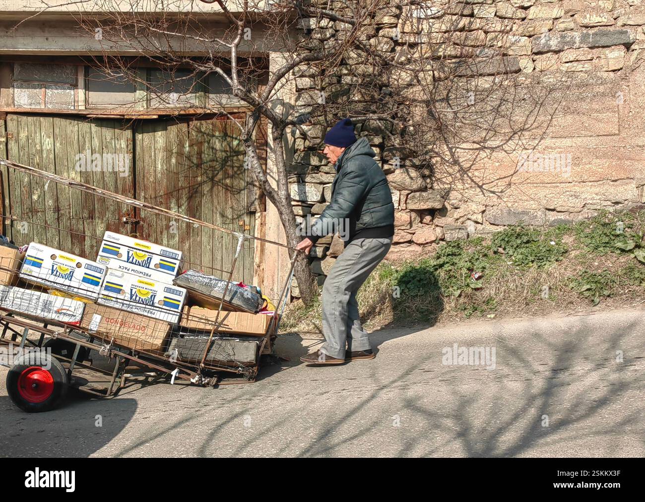Street Hustle – Mobile Vendor on the Move Stock Photo - Alamy