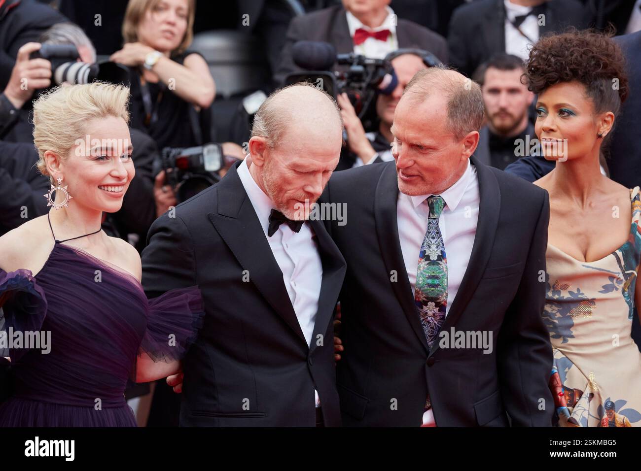 Emilia Clarke, director Ron Howard, Woody Harrelson and Thandie Newton ...