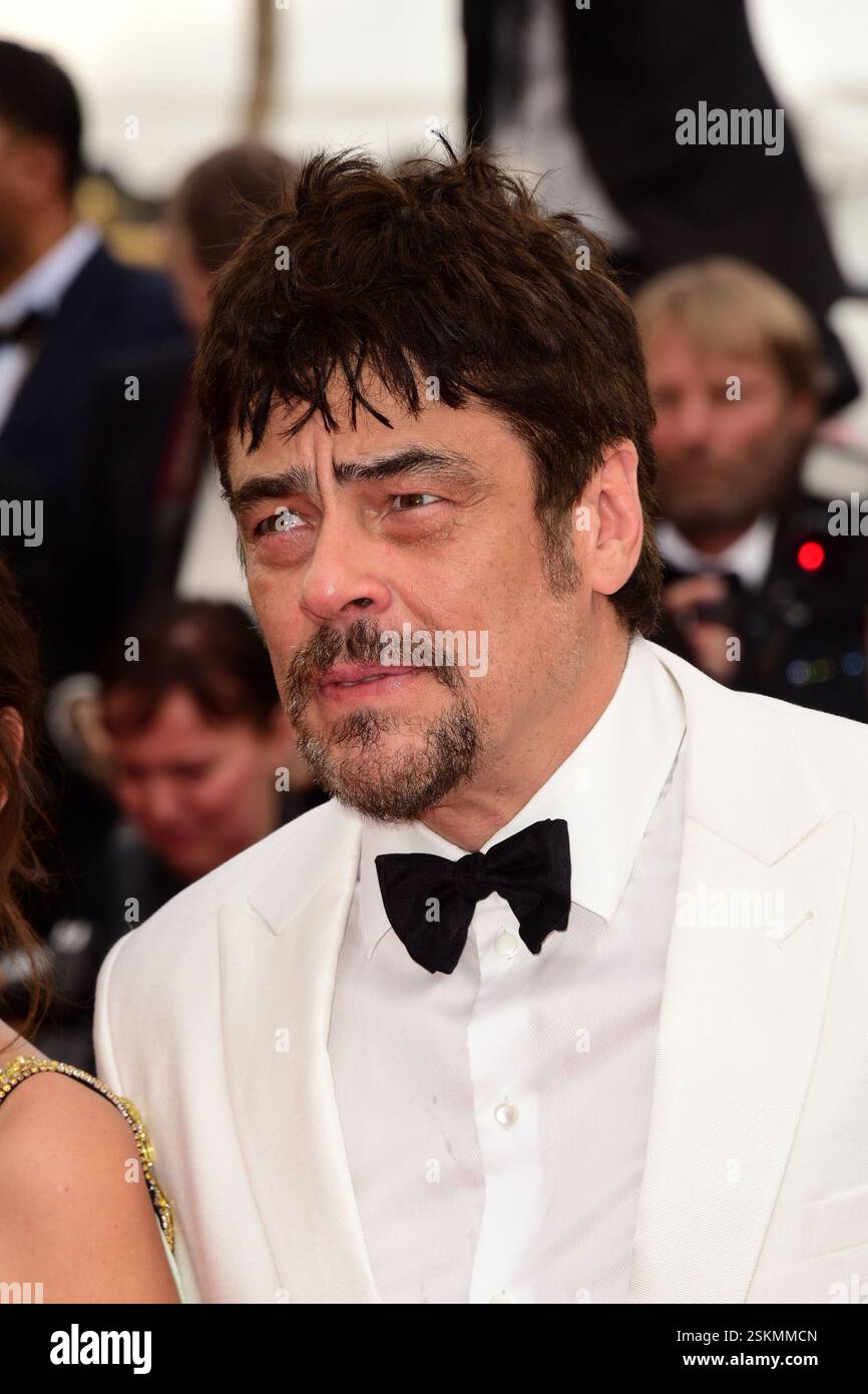 Benico Del Toro attending The Cannes Film Festival of EVERYBODY KNOWS ...