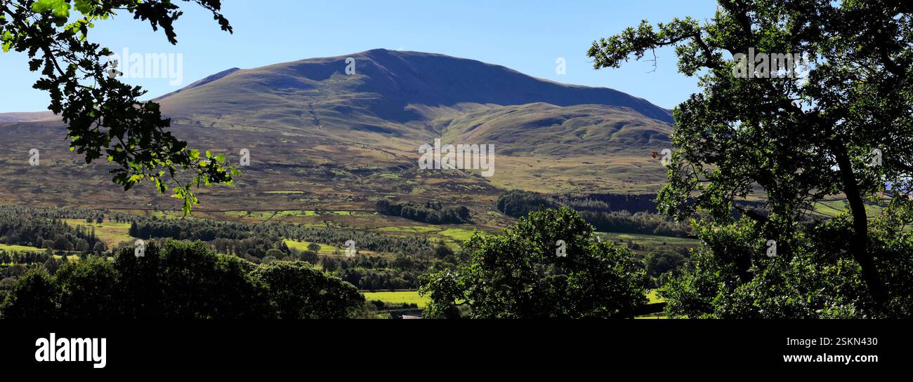 Landscape view over Clough Head fell and the Threlkeld valley, Keswick ...