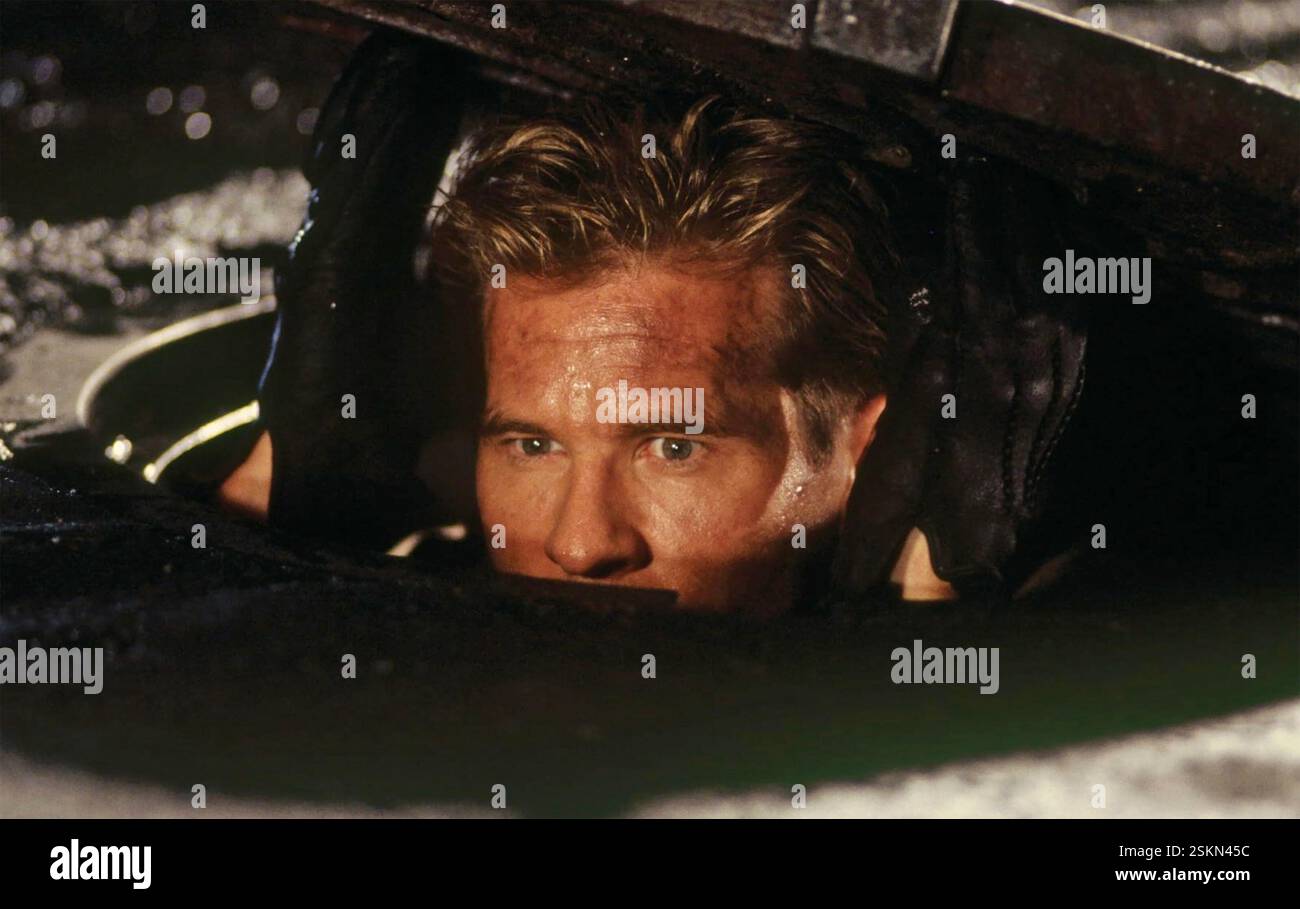 THE SAINT 1997 Paramount Pictures film with Val Kilmer as Simon Templat Stock Photo - Alamy