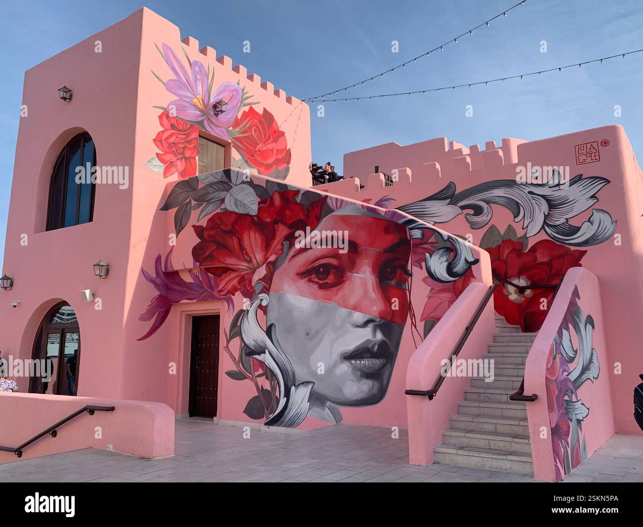 Mural wall art in Doha Old Port Stock Photo - Alamy