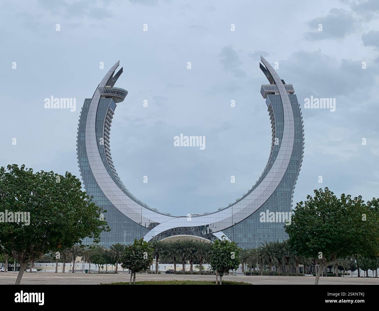 Crescent shaped building hotel in Lusail Qatar Stock Photo - Alamy