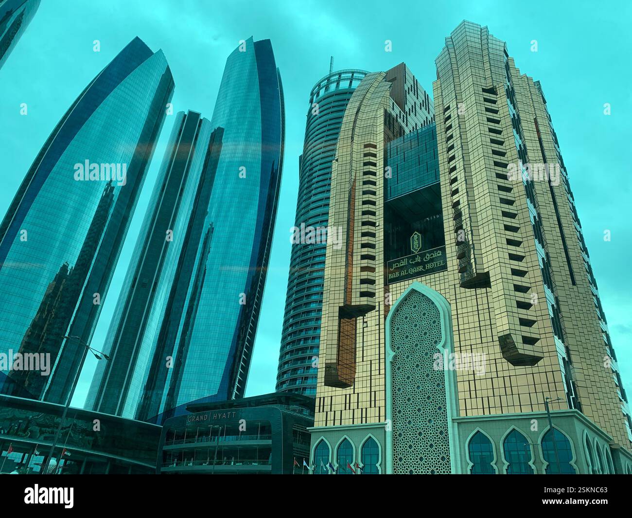 Bab al qasr hotel abu dhabi hi-res stock photography and images - Alamy