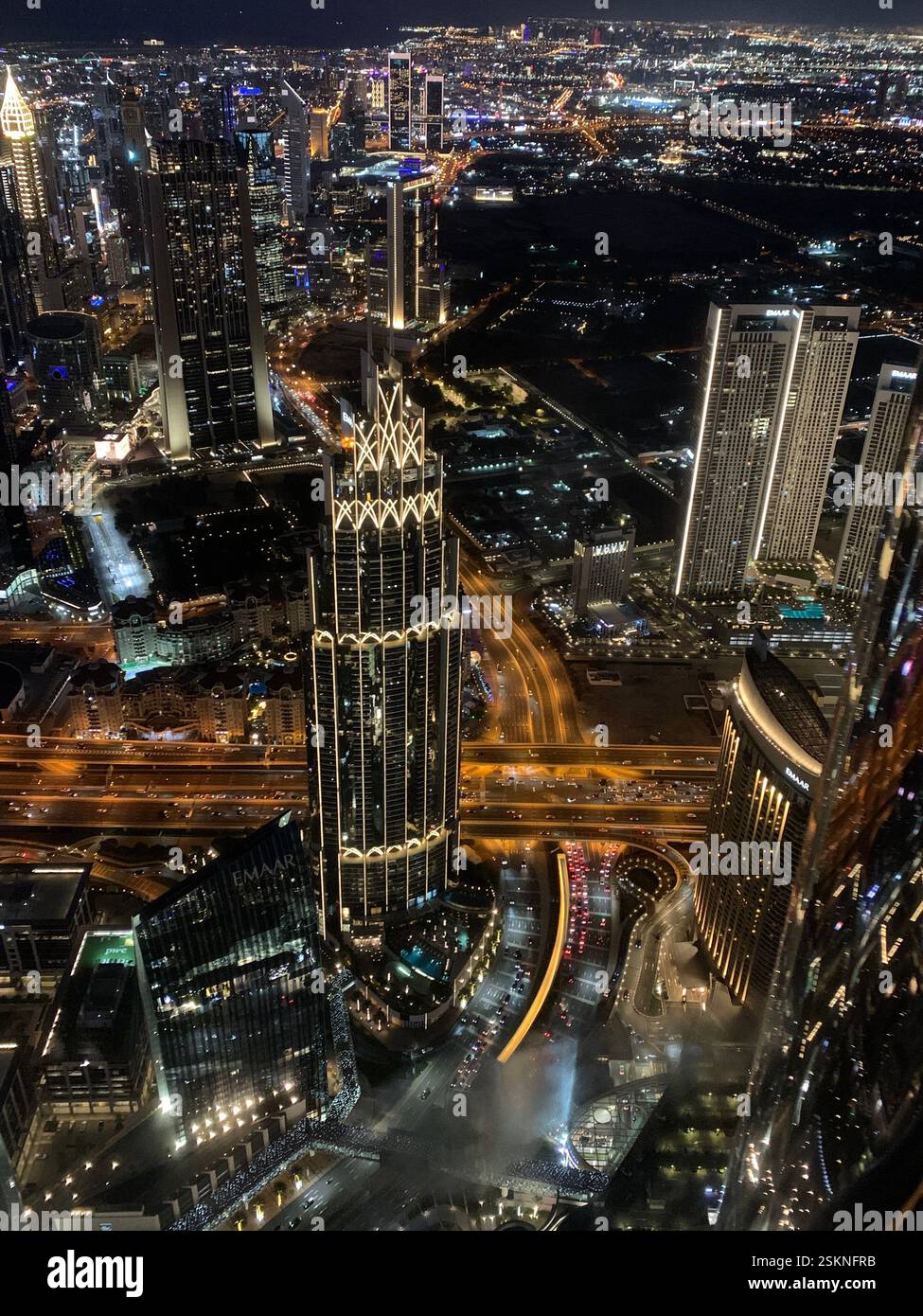 Burj khalifa tallest building hi-res stock photography and images - Alamy