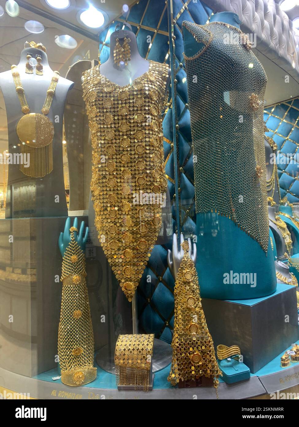 gold jewellery display at the Gold Souk Dubai Stock Photo - Alamy