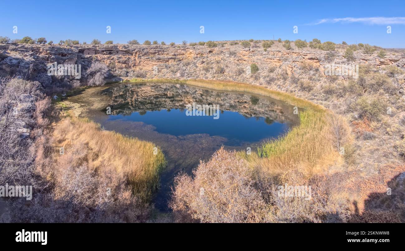 Close-up of the Montezuma Well sinkhole, Montezuma Castle National ...