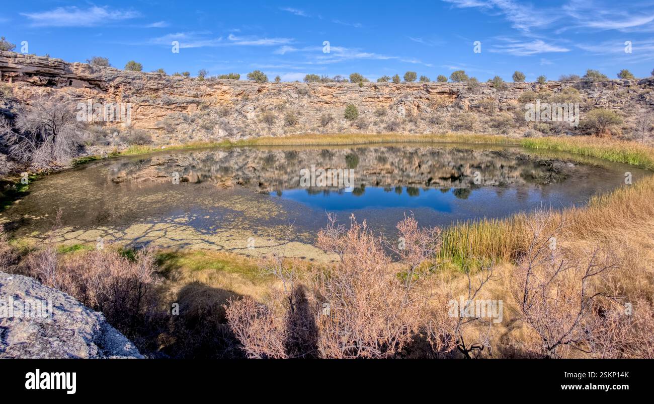 Close-up of the Montezuma Well sinkhole, Montezuma Castle National ...