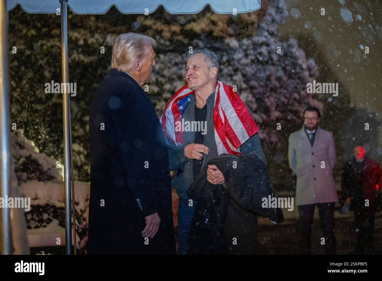 US President Donald Trump welcomes Mark Fogel, who was recently ...