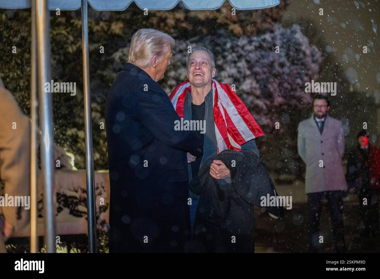 US President Donald Trump welcomes Mark Fogel, who was recently ...