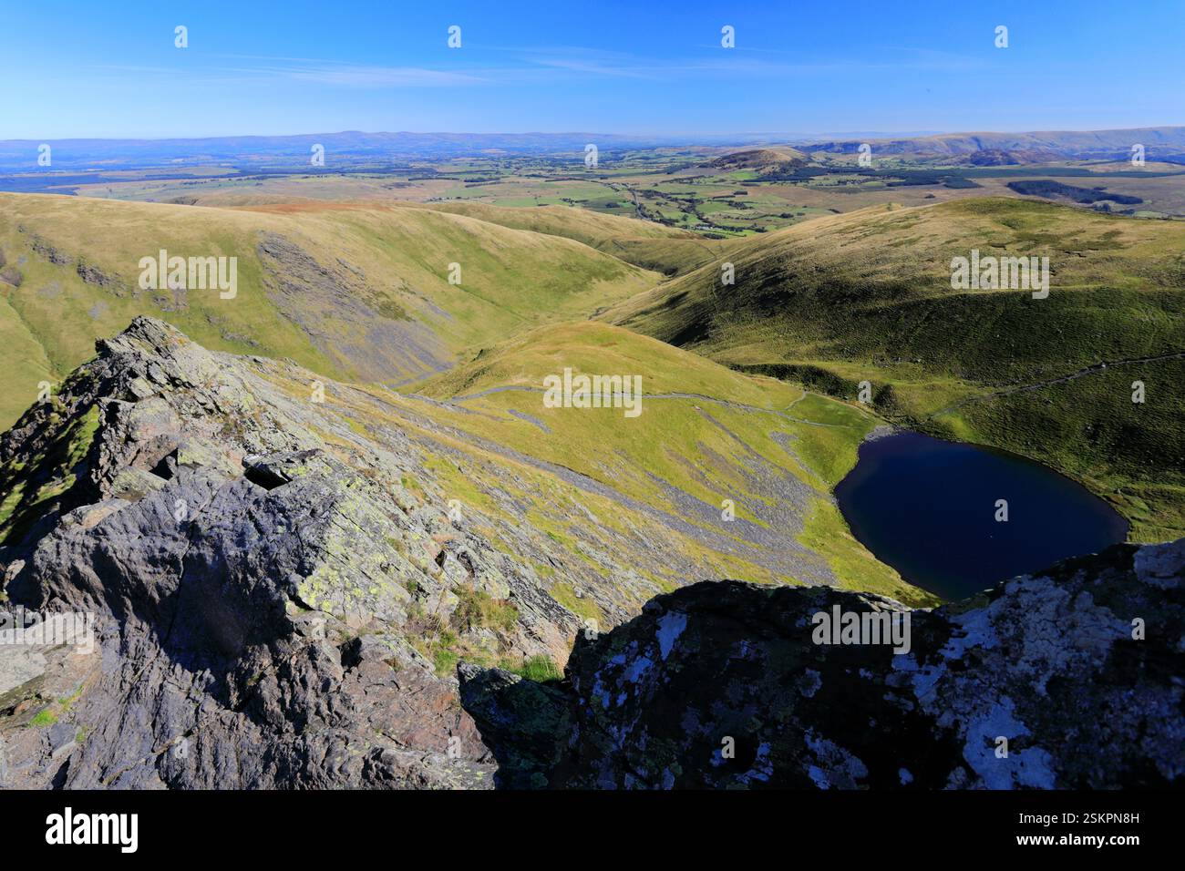 View of Sharp Edge, Blencathra fell, Lake District National Park ...