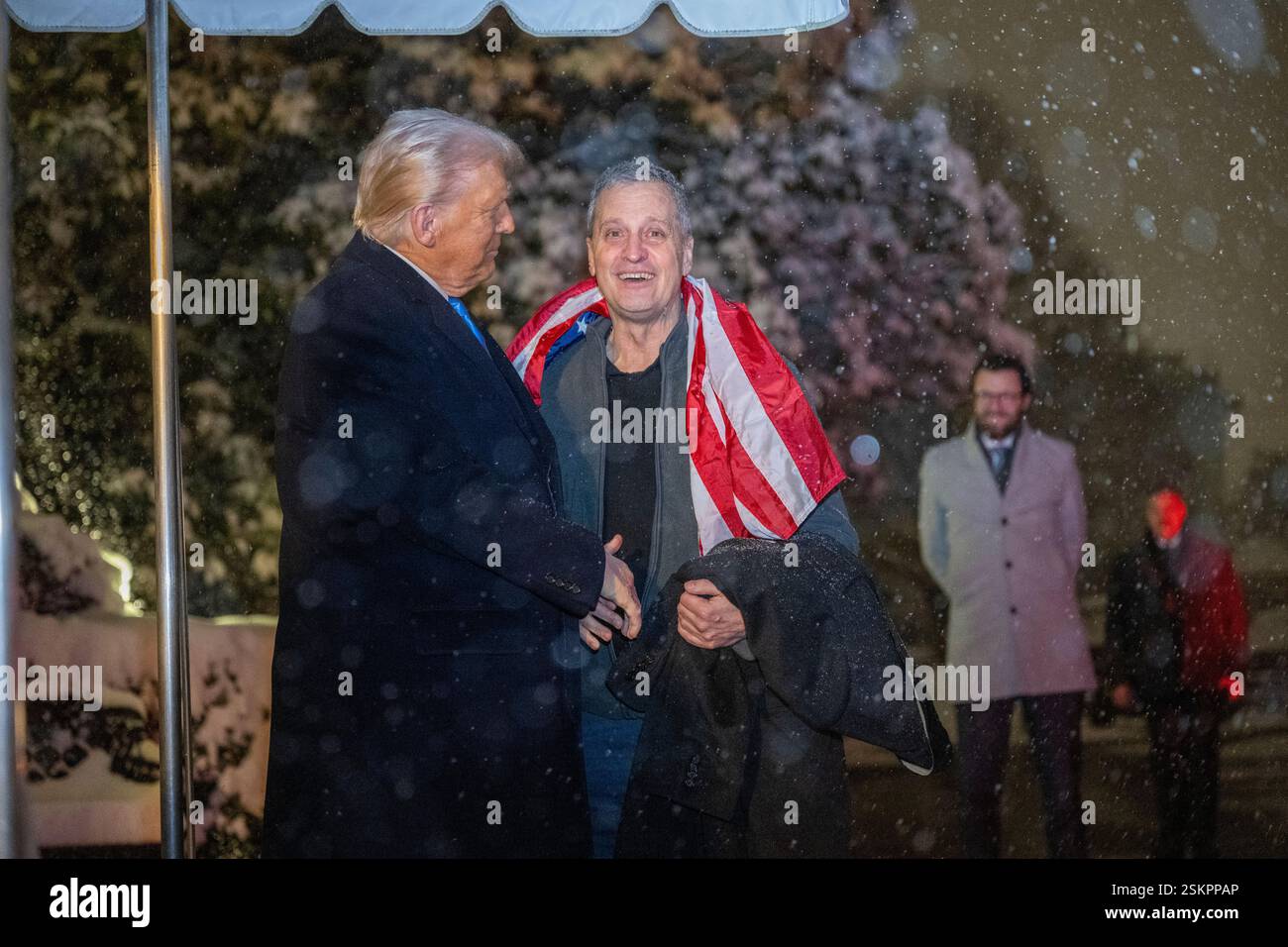 US President Donald Trump welcomes Mark Fogel, who was recently ...