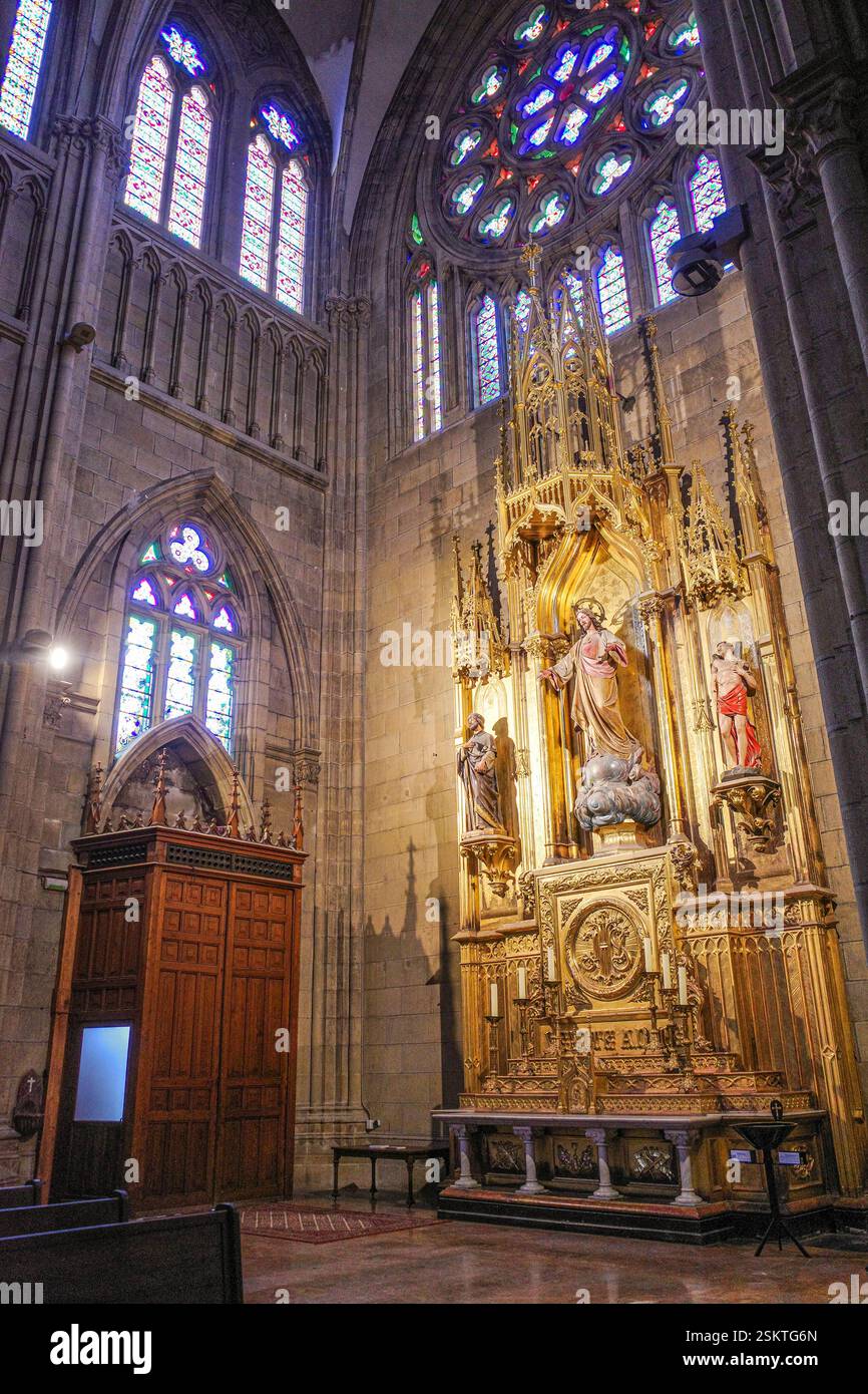Stained glass windows pastor hi-res stock photography and images - Alamy